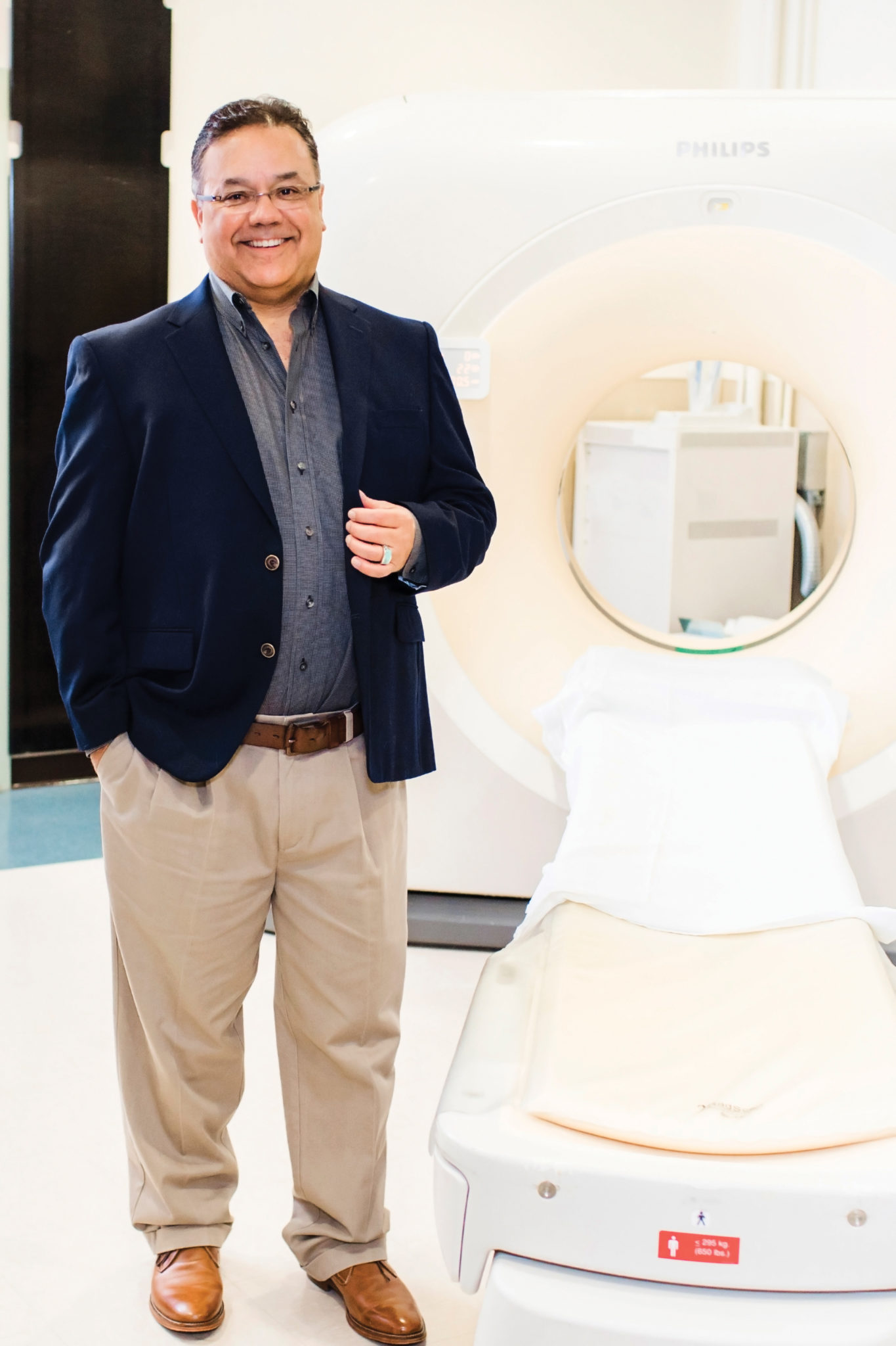 DAVID J. VARGAS, MD - Tampa Style Magazine