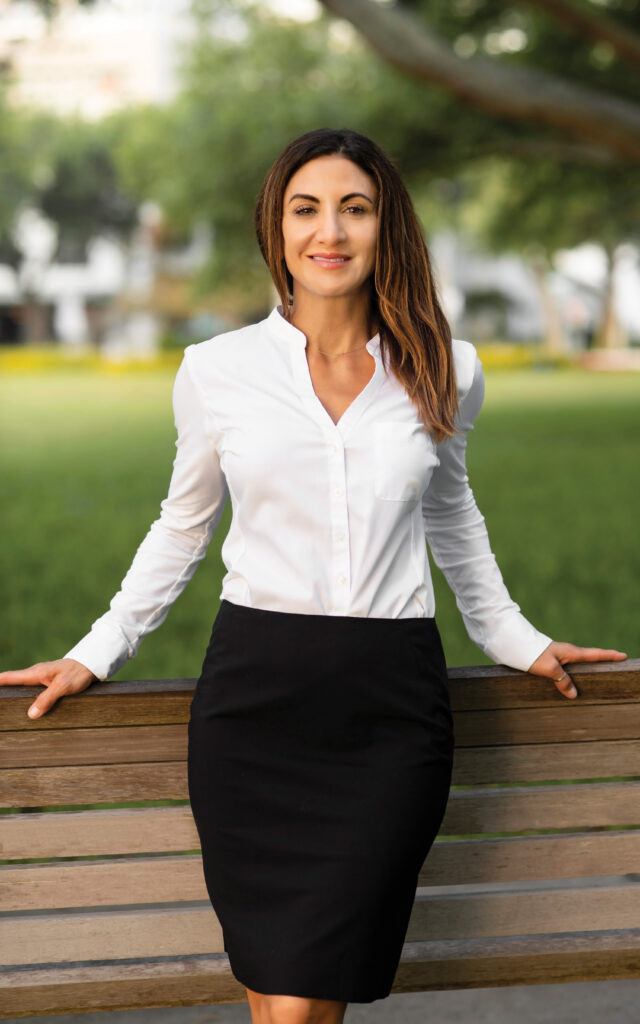 Lorraine Thorpe, DC - Tampa Style Magazine